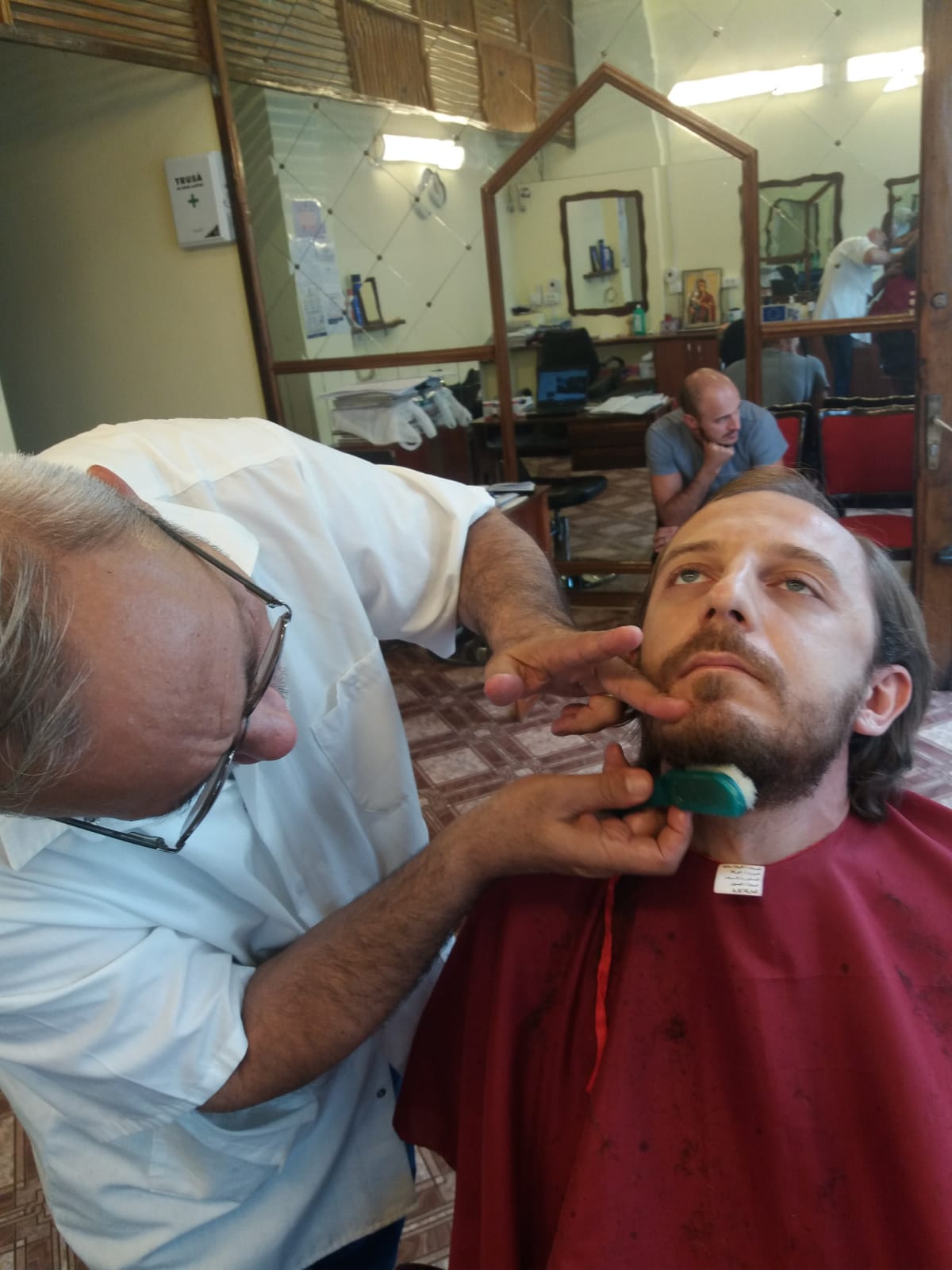 Barbierit Bucuresti. Tuns Barba. Frizerie Bucuresti